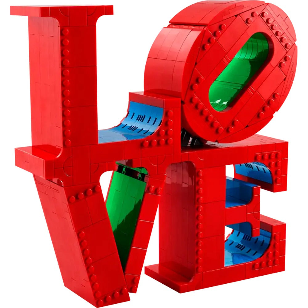 LOVE – Bricks Store Ecuador